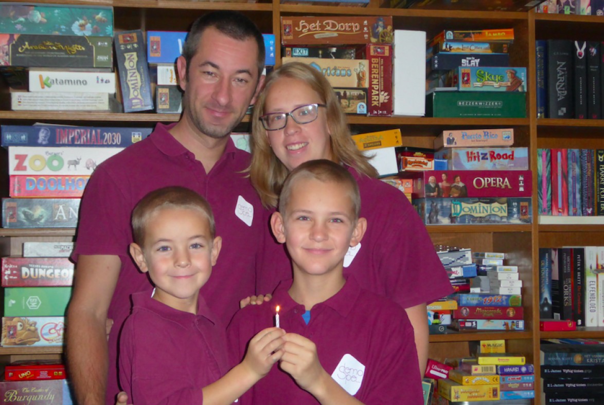 Deze Parentpreneur maakte van gezelschapsspellen zijn beroep met Demo Spel